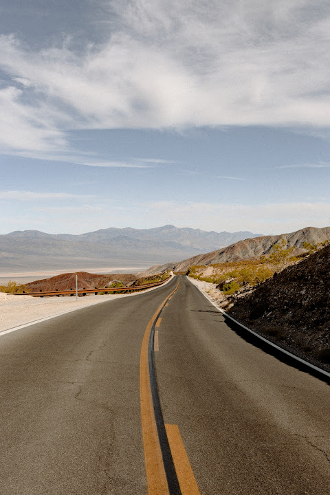 Free: Empty Road - nohat.cc