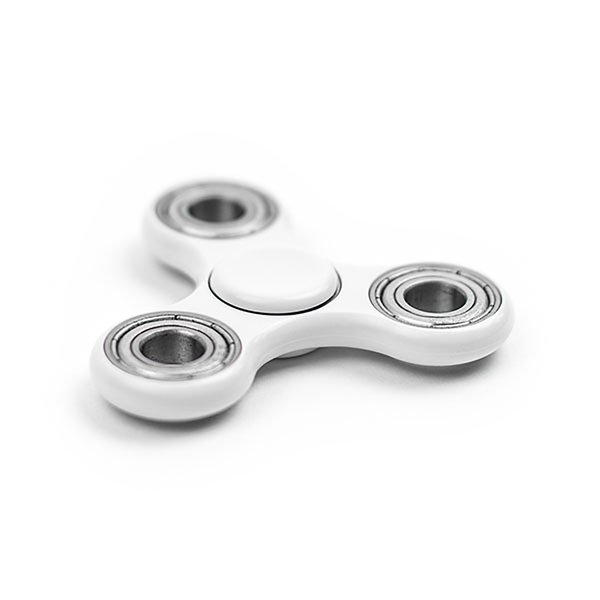 Free: White 3-blade Fidget Spinner - nohat.cc