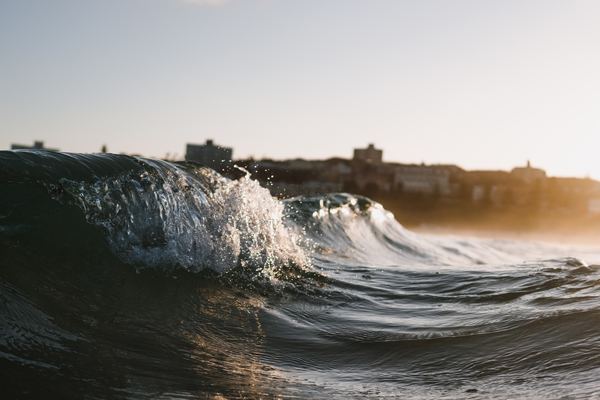 Free: depth of field photography of water waves - nohat.cc