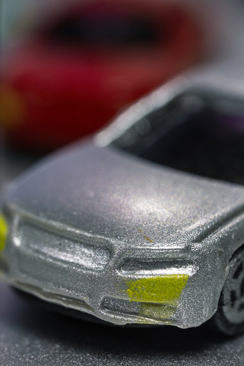 Free: Gray Die-cast Scale Model - nohat.cc