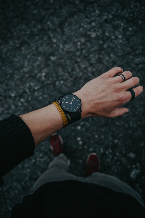 Free: Person Wearing Black Analog Watch - nohat.cc