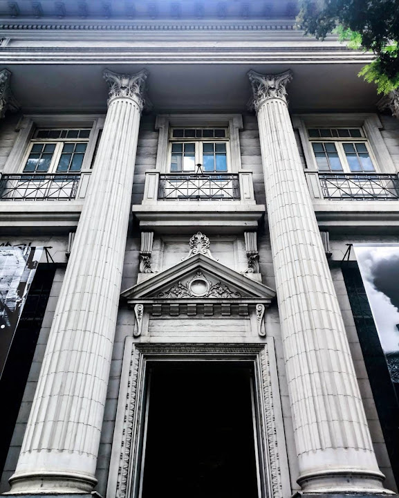 Free: Two Concrete Columns - nohat.cc