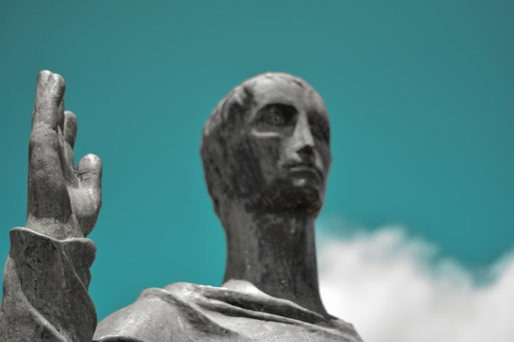 Free: Concrete Man Statue - nohat.cc