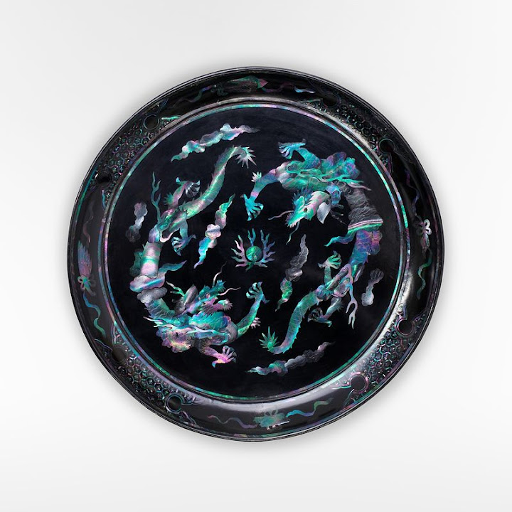 Free: Dish with Design of Two | Free Photo - rawpixel - nohat.cc