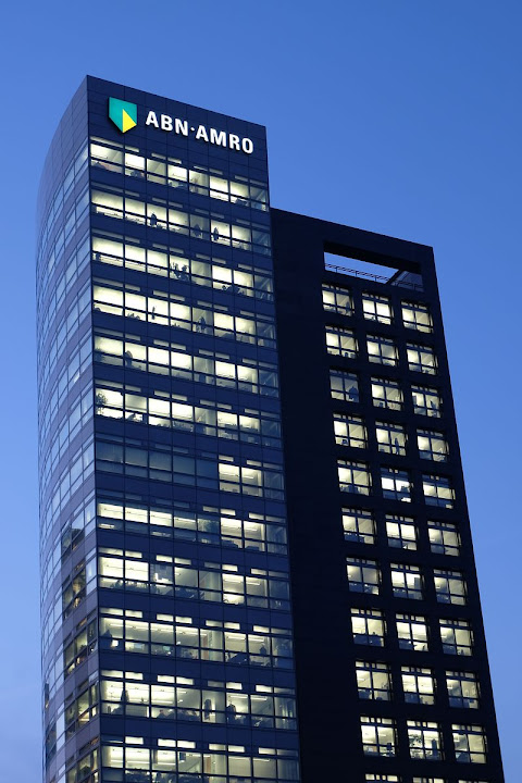 Free: ABN Amro HQ during blue | Free Photo - rawpixel - nohat.cc