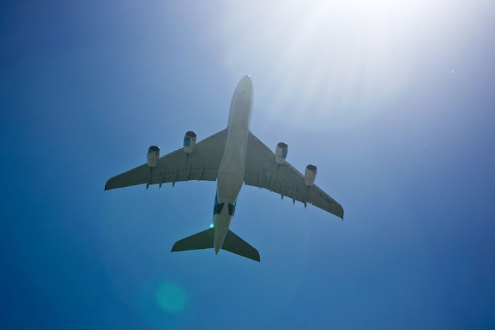 Free: Aeroplane in the sky | Free Photo - rawpixel - nohat.cc